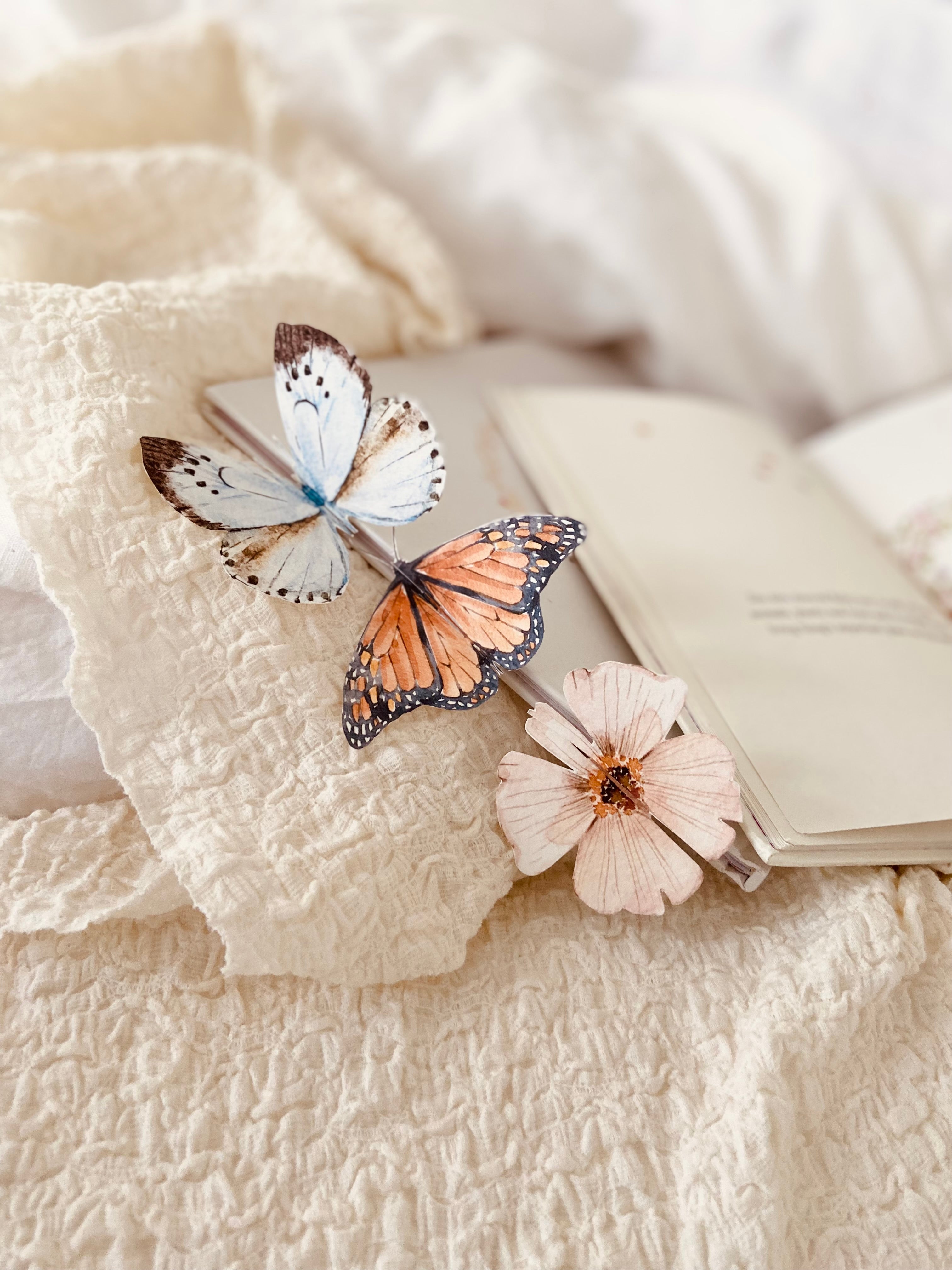 Flutter Peep Bookmarks – Babes + Letters